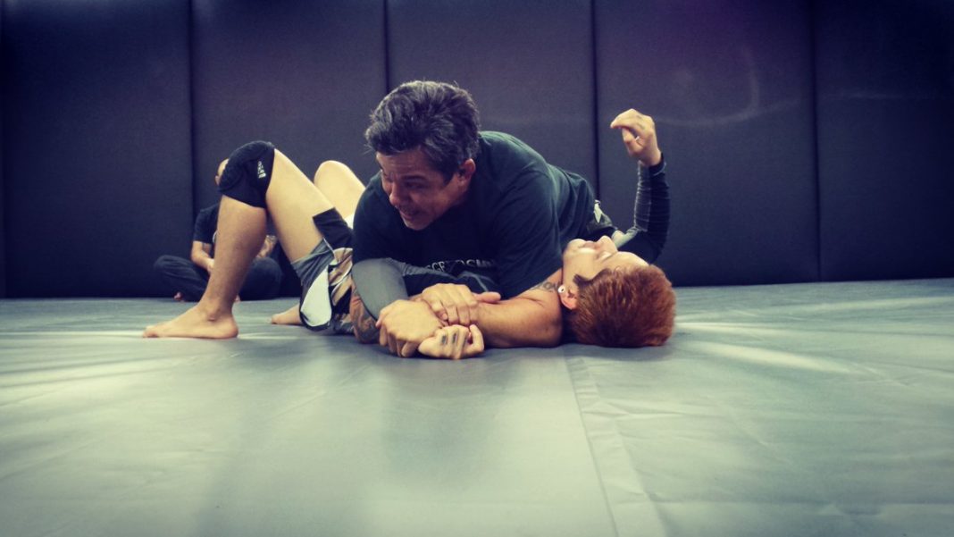 Is This The Best Americana Arm Lock Variation? - BJJ World