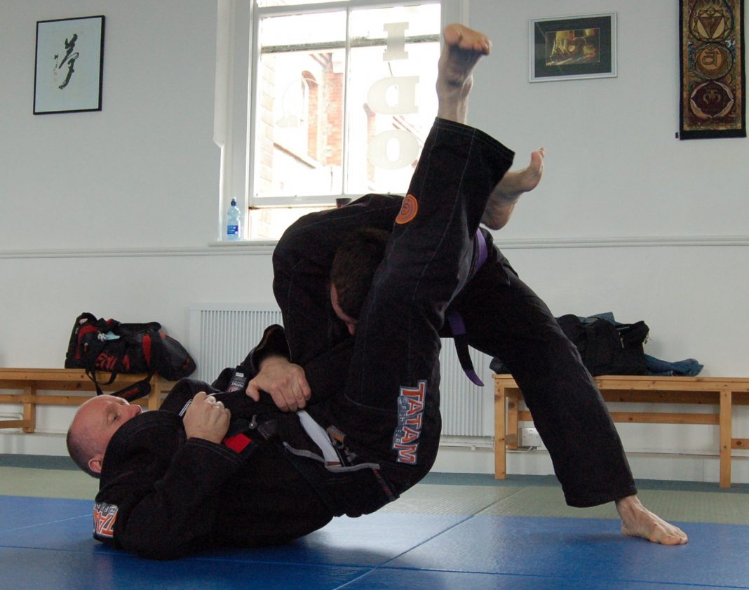 Balance In Jiu-Jitsu As The Ultimate Sweep Defense - BJJ World