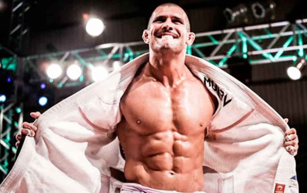 Big Muscles In BJJ: Can You Get Jacked From BJJ? - BJJ World
