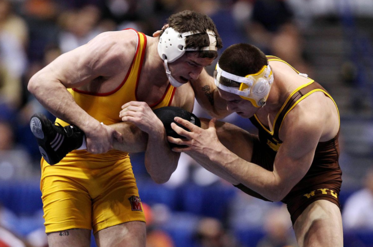 The Ultimate Guide To Folkstyle Wrestling: Moves, Rules And Uses - BJJ ...